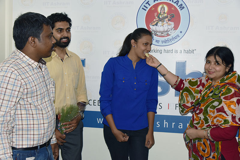 Our Gallery - IIT ASHRAM - VADODARA For IIT-JEE, NTSE, NSEJS, KVPY ...