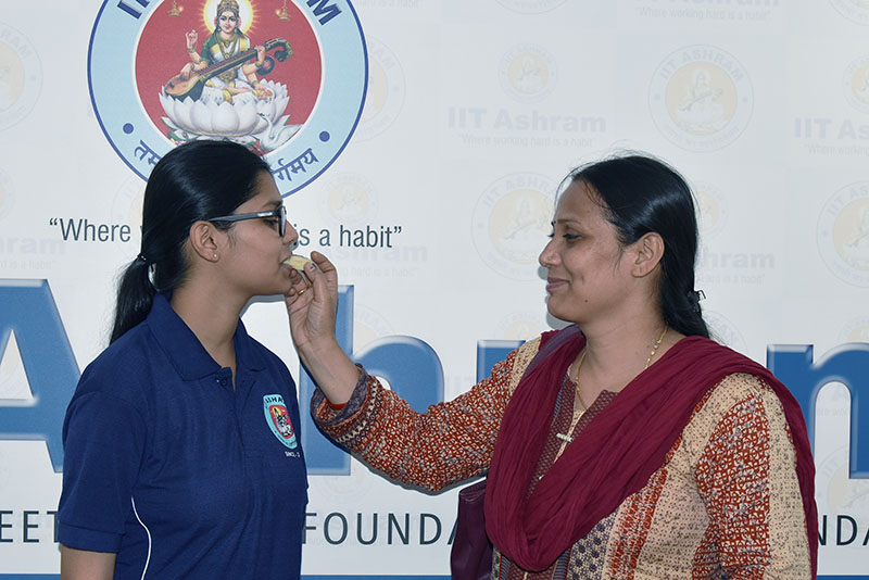 Our Gallery - IIT ASHRAM - VADODARA For IIT-JEE, NTSE, NSEJS, KVPY ...